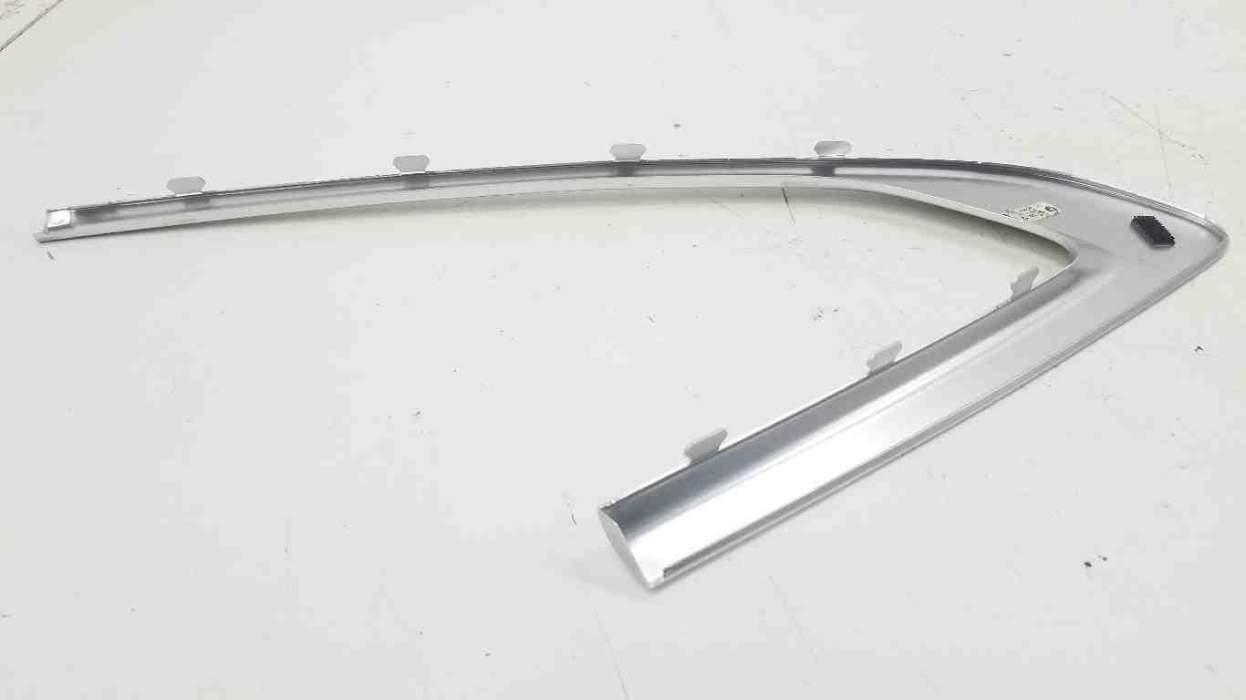 20 21 22 BMW 228IX Quarter Glass Moulding RIGHT SIDE RH PN:51377483166 ...