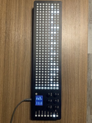 Polyend SEQ Multitrack Midi Step Sequencer Controller Pre-owned | eBay