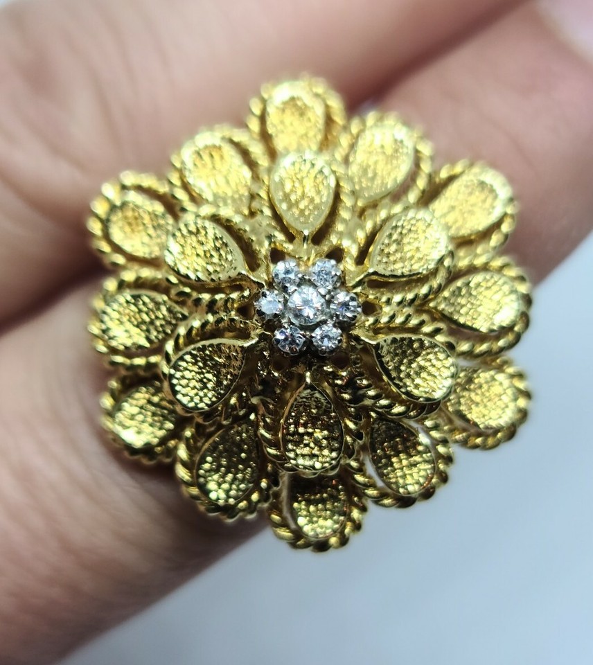 Detailed 18K Yellow & White Gold Big Flower Diamond Ring Size 8 MSRP ...