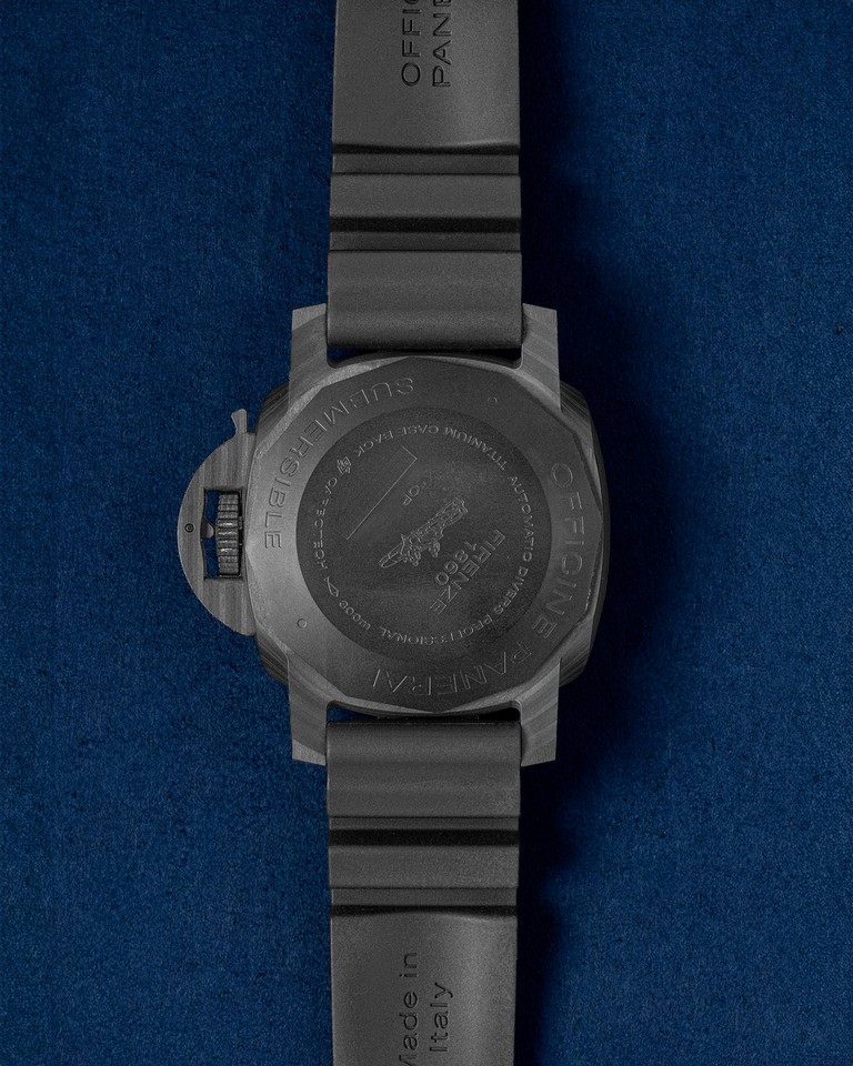 Panerai Submersible Carbotech PAM00960 42mm Black Dial Carbon Watch | eBay