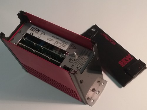 SEW EURODRIVE MOVITRAC 0504-231-1-00 0.375kW Variable Speed DRIVE VSD ...