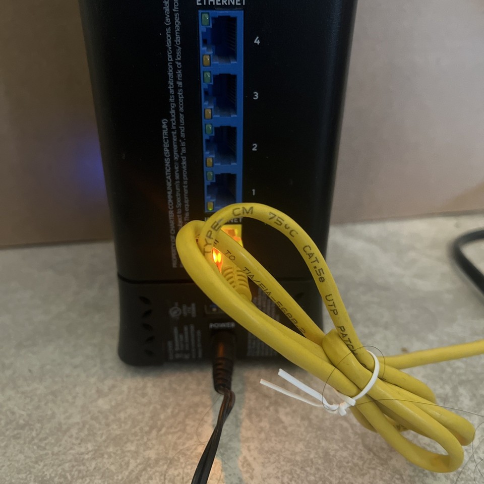 Spectrum Cable Modem & Wireless Wifi Router w/ Power SAC2V2S RAC2V2S ...