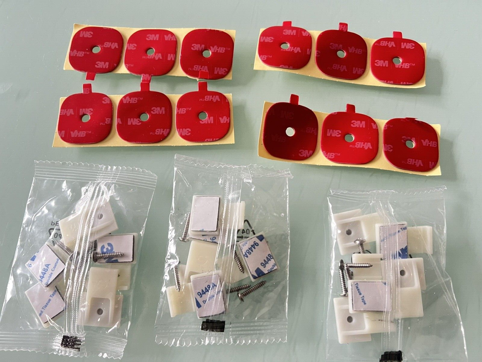 Govee PRO Permanent Outdoor Light 3M Sticker Wire Clip Connector ...