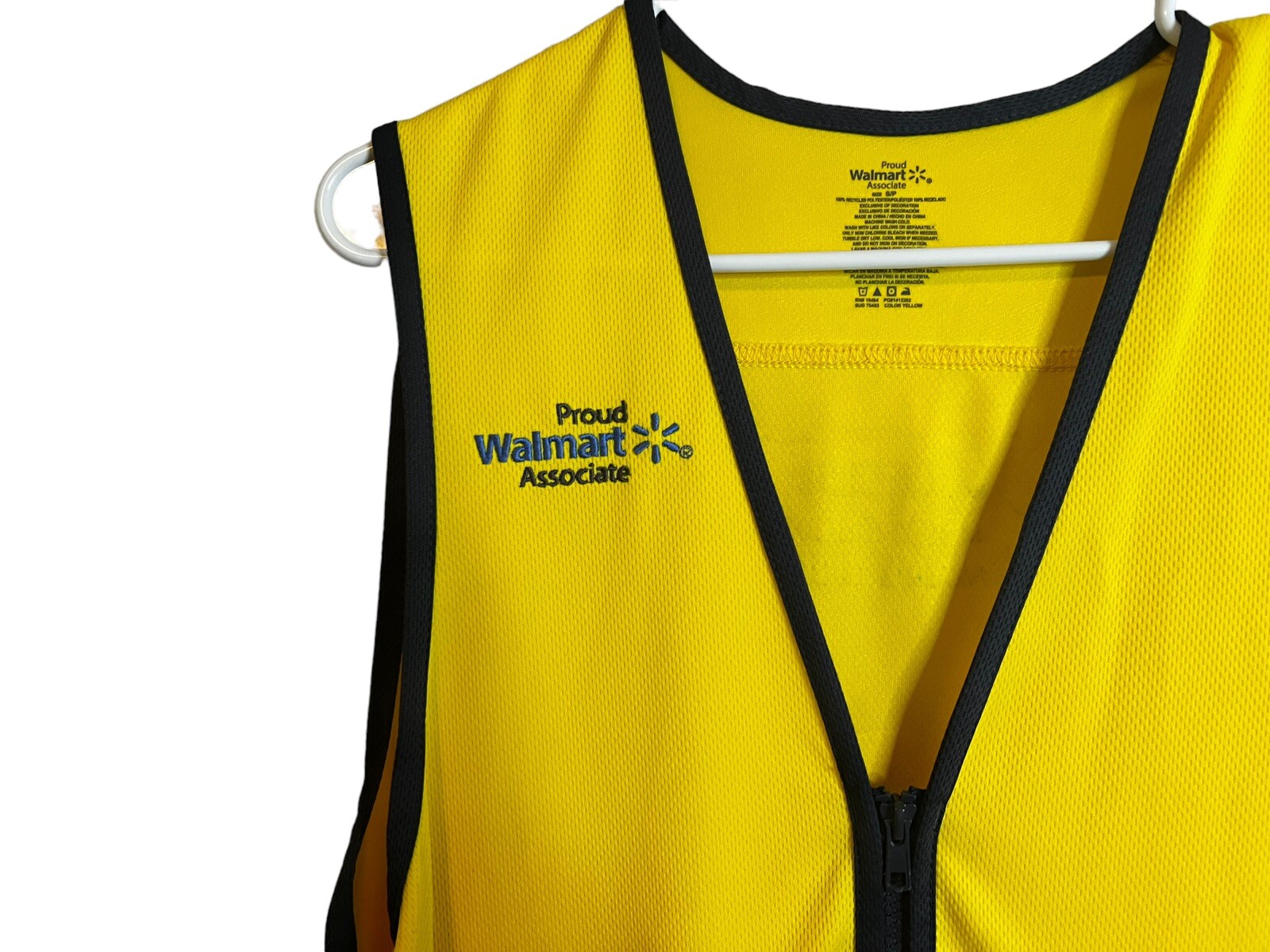 Walmart Yellow Employee Uniform Vest Unisex Sleeveles… - Gem