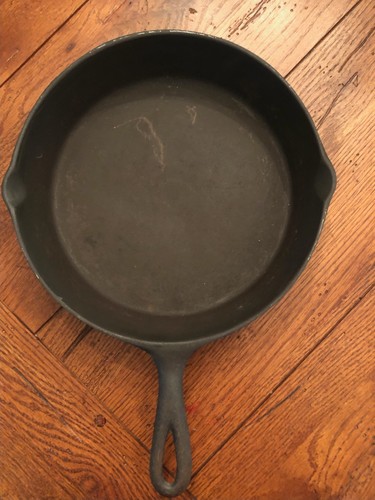 Vintage Lodge 3-Notch No 7 Cast Iron Skillet No Pitting, No Rust, No ...