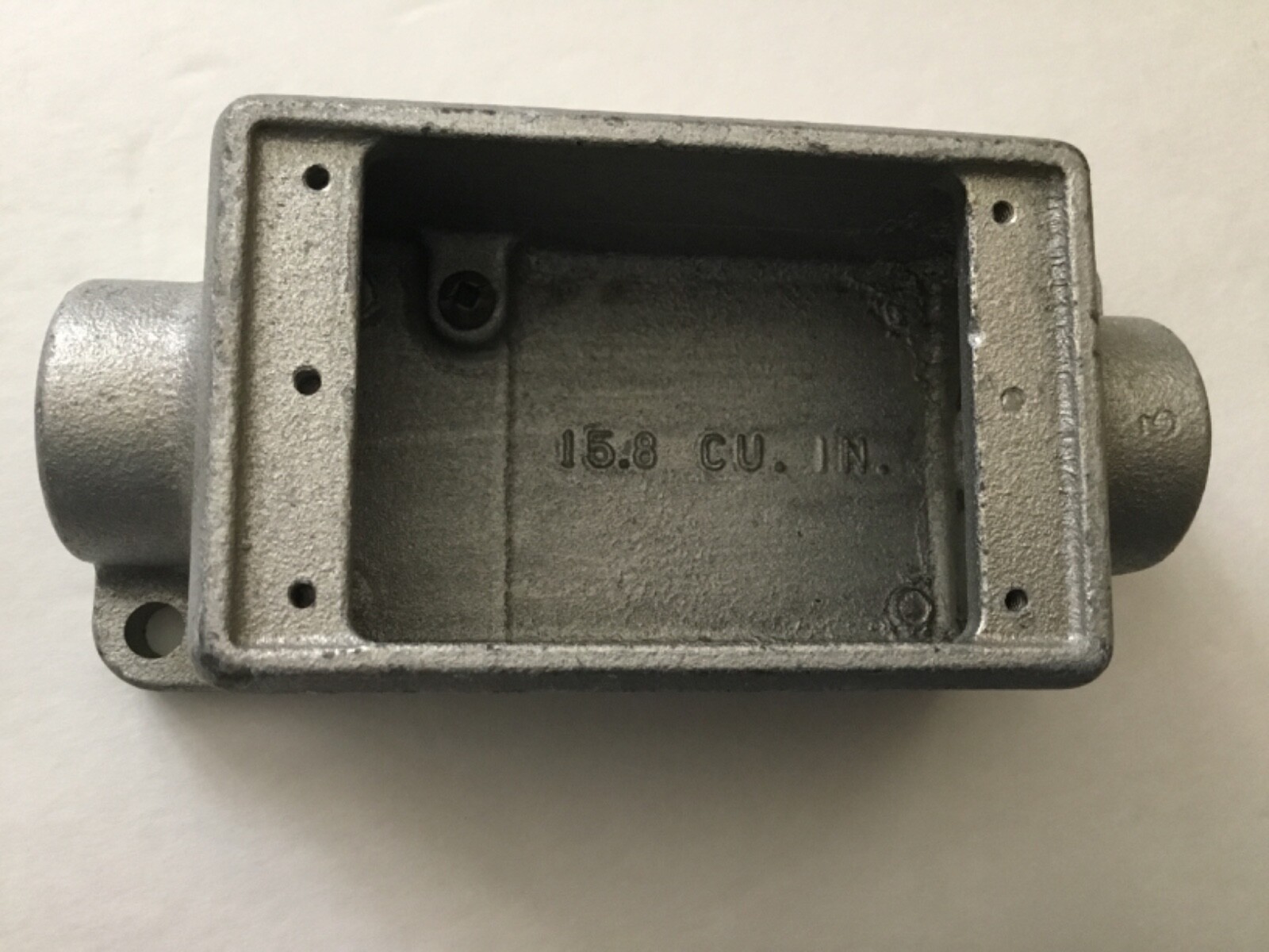 Carouse-Hinds Single Gang Condulet, 1/2” FSC1 & 3/4” FSC2, 15.8 CU In ...