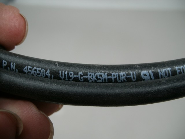 PEPPERL FUCHS V19-G-BK5M-PUR-U connector CABLE P&F #456504 for sale ...