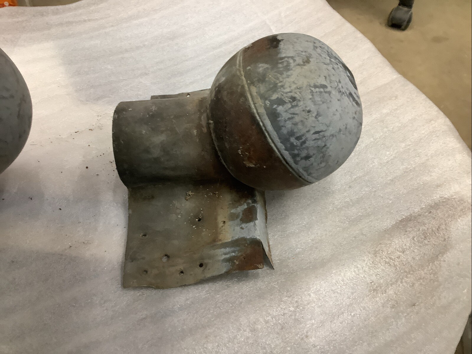 G. 2 - Antique Galvanized Metal Barn Roof Ridge Cap Finial Milcor 3 1/2 ...