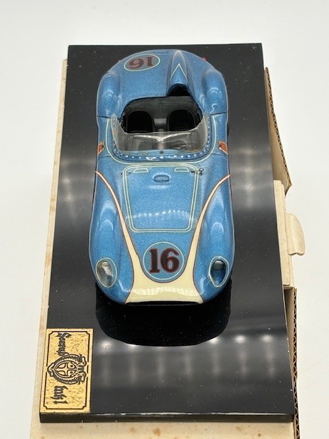 Midlantic Models built - 1/43 1958 Scarab MkI #16 Lance Reventlow FIA ...