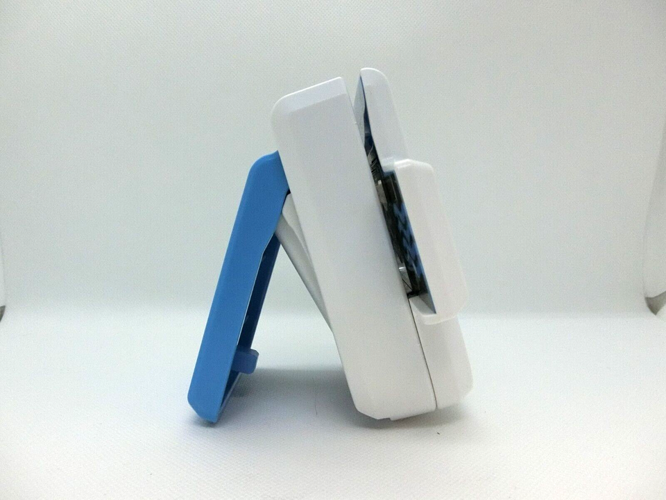 Creative Memories River Waves Decorative Border Punch Riverwaves Punch ...