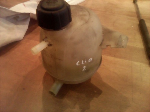 bocal vase d'expansion liquide de refroidissement clio 2 ref 7700836316 ...