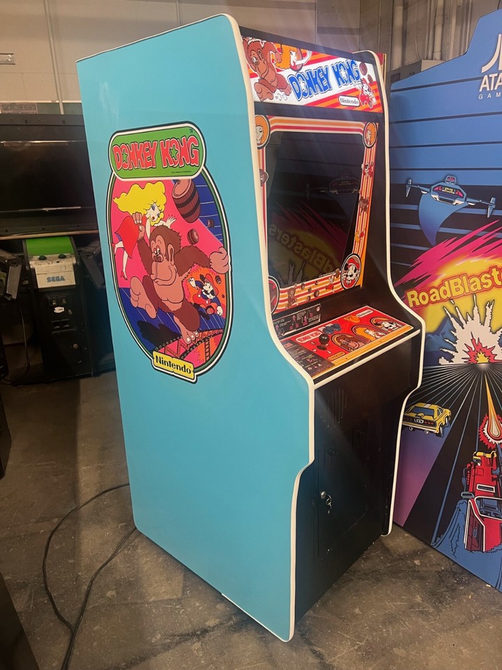 DONKEY KONG ARCADE MACHINE by NINTENDO 1981 (Excellent Condition) *RARE ...