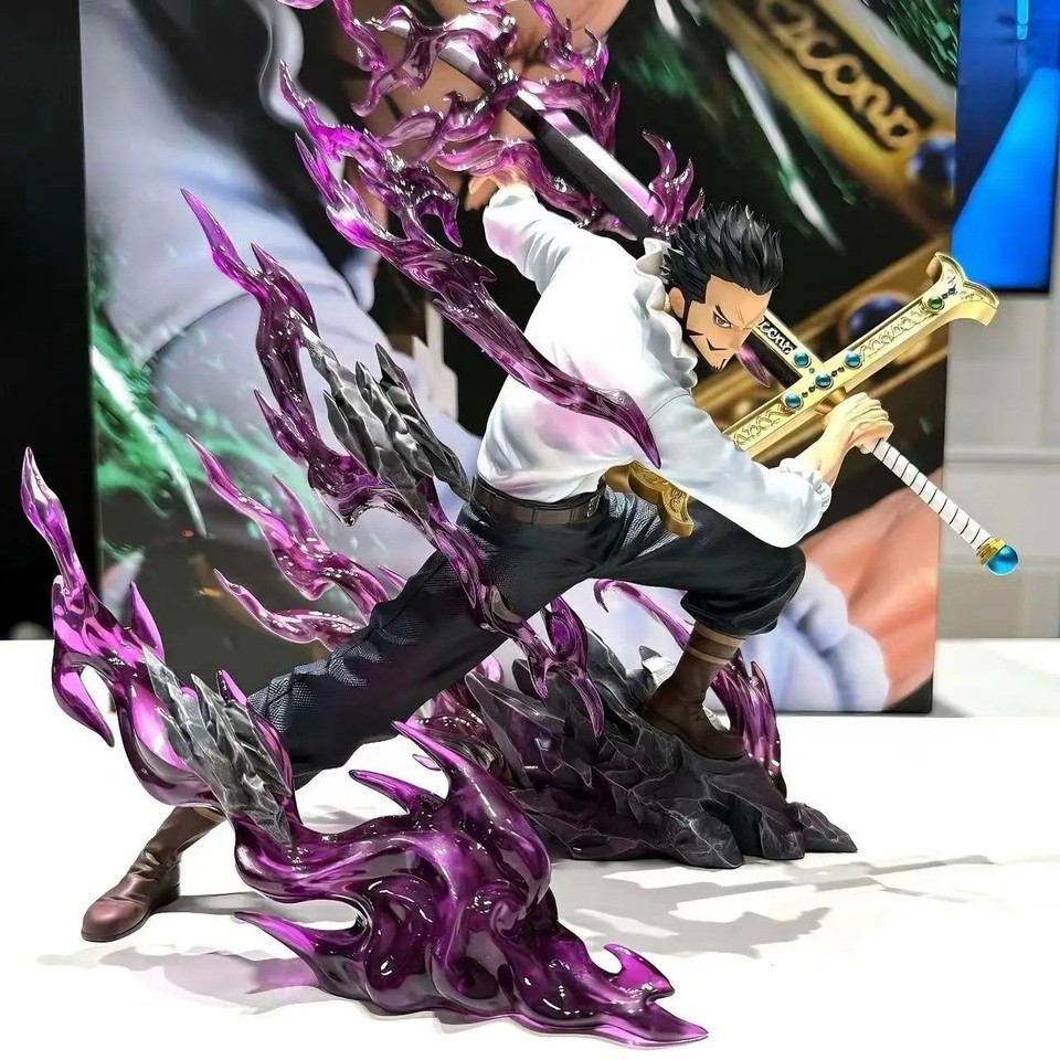 30cm ONE PIECE Dracule Mihawk Anime Figure Collectible PVC Model Toy ...