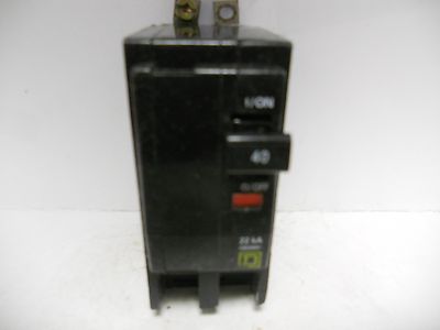 * SQUARE D 2 POLE 40 AMP CIRCUIT BREAKER QOB240VH (BOLT-ON).... YI-118 ...