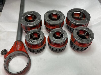 Nice Ridgid 12-R Pipe Threader Rachet + 6 Dies 1”,1”,1-1/4”,1-1/2”,1-1/ ...