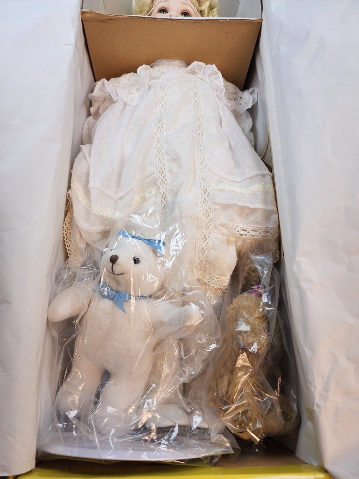 Rare Seymour Mann Connoisseur Collection Doll, Signature Series, Mitzie ...