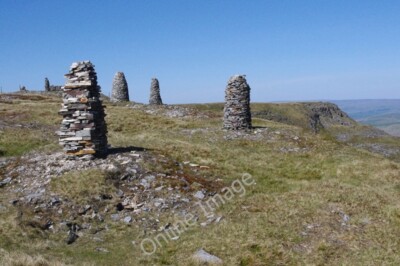 Photo 6x4 Cairns above High White Scar, Wild Boar Fell Shoregill The ...