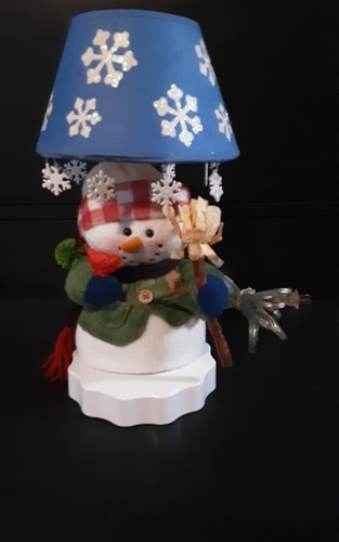 Vintage Avon Snowman Lamp with shade with Dangling Snowflakes Table ...