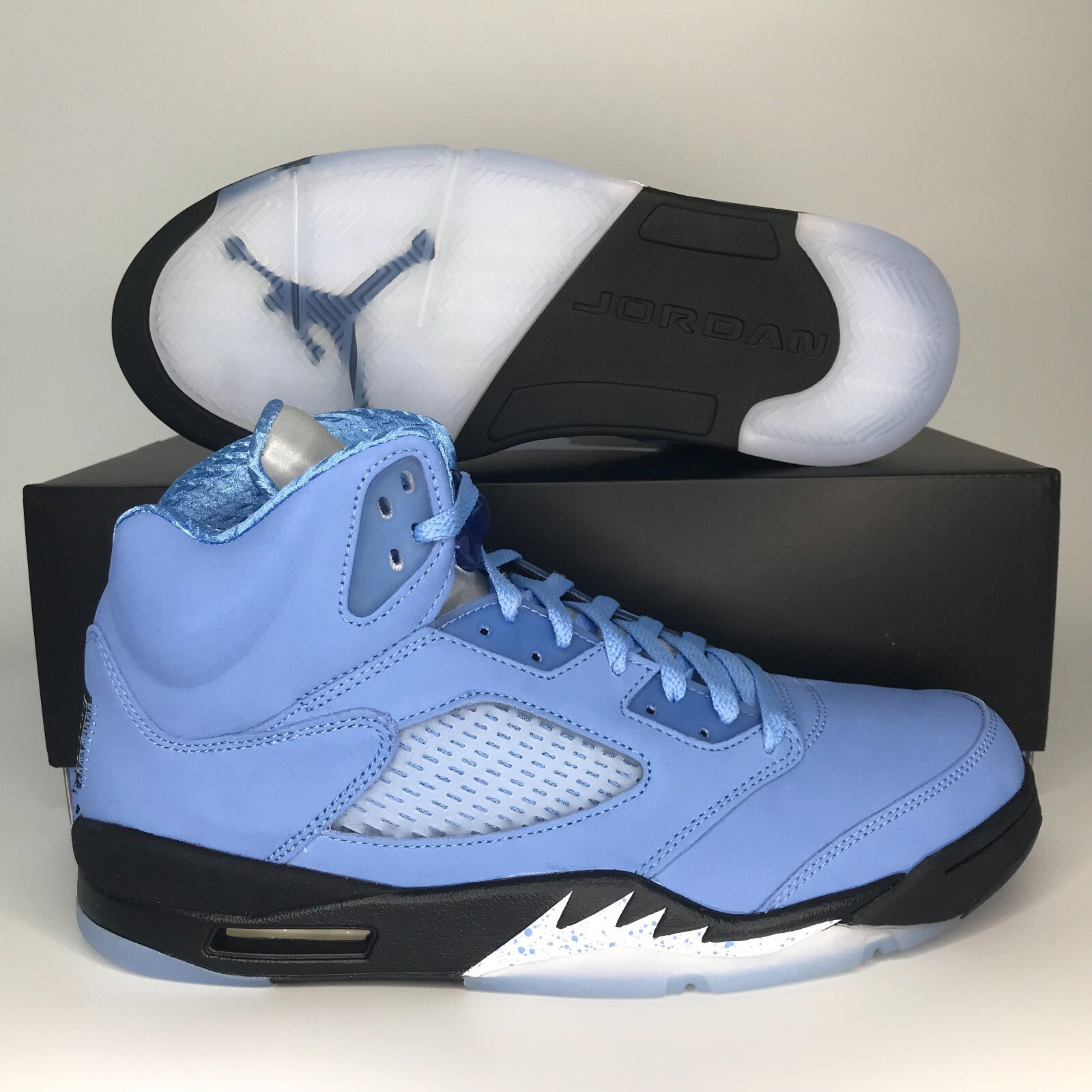 Pantone Jordan 5