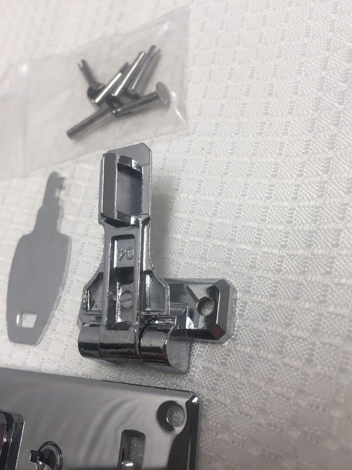 New Replacement Lock For SINGER Featherweight Sewing Machine 221 ...