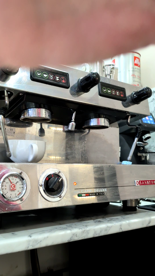Commercial Coffee Machine SANREMO CAPRI DELUXE Italian 2 Group Barista ...