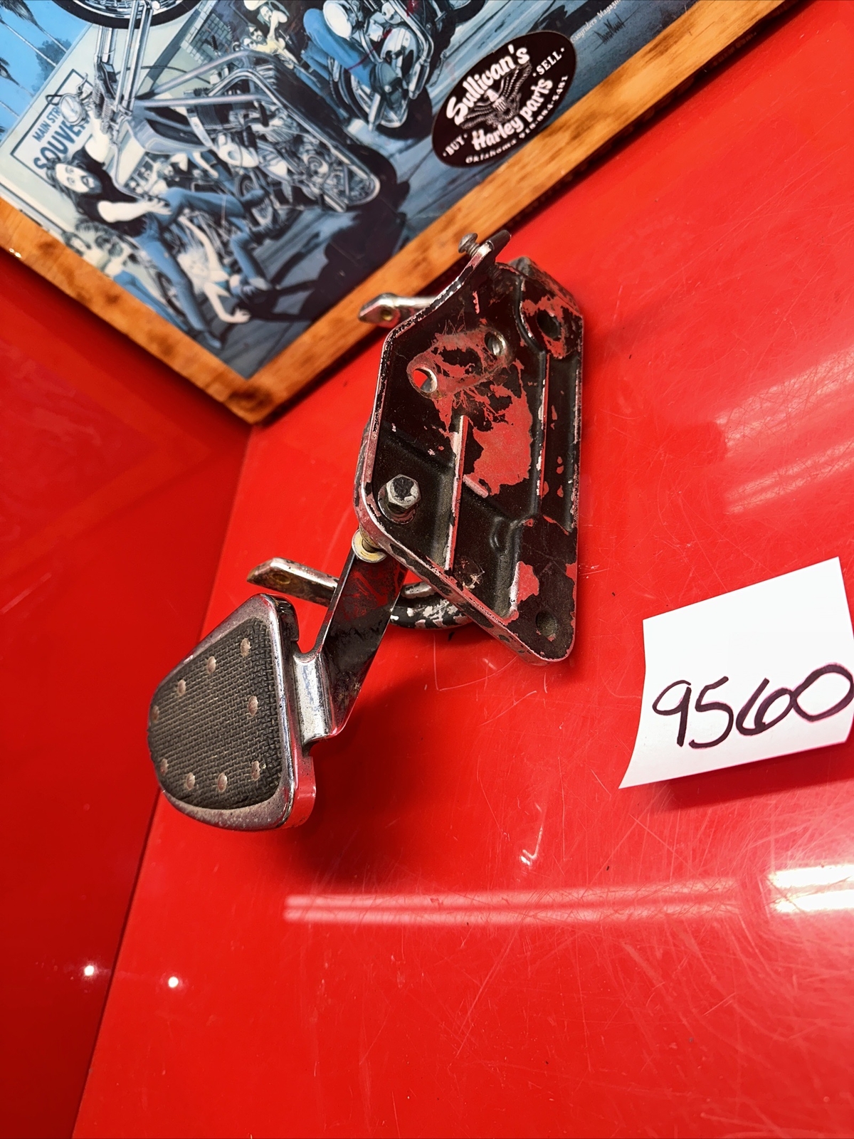Harley Softail 84-99 Right Brake Pedal Floorboard Mount Bracket ...