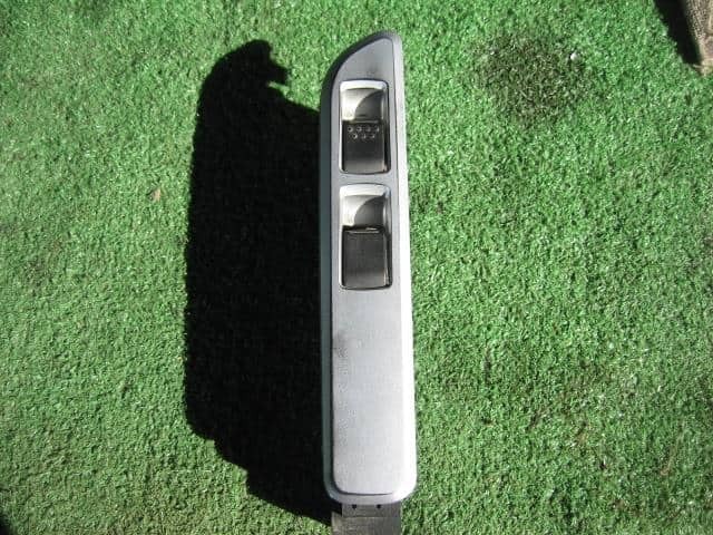 Mitsubishi Fuso Canter 2012 Power Window Switch MK645729 [Used ...