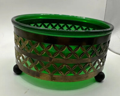 MCM ANCHOR HOCKING BRASS OPEN LATTICE FOOTED FRAME - GREEN GLASS BOWL ...