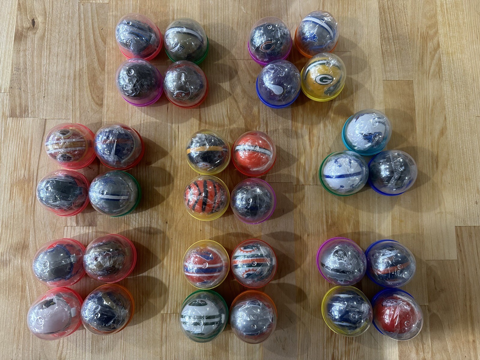 Lot of 31 Mini NFL Gumball Vending Machine Helmets Circa Early 2000s ...