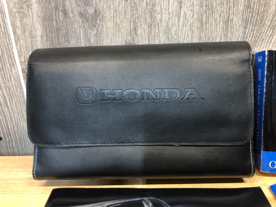 2009 Honda Odyssey Owners Manual Set with Leather Case Included Books ...