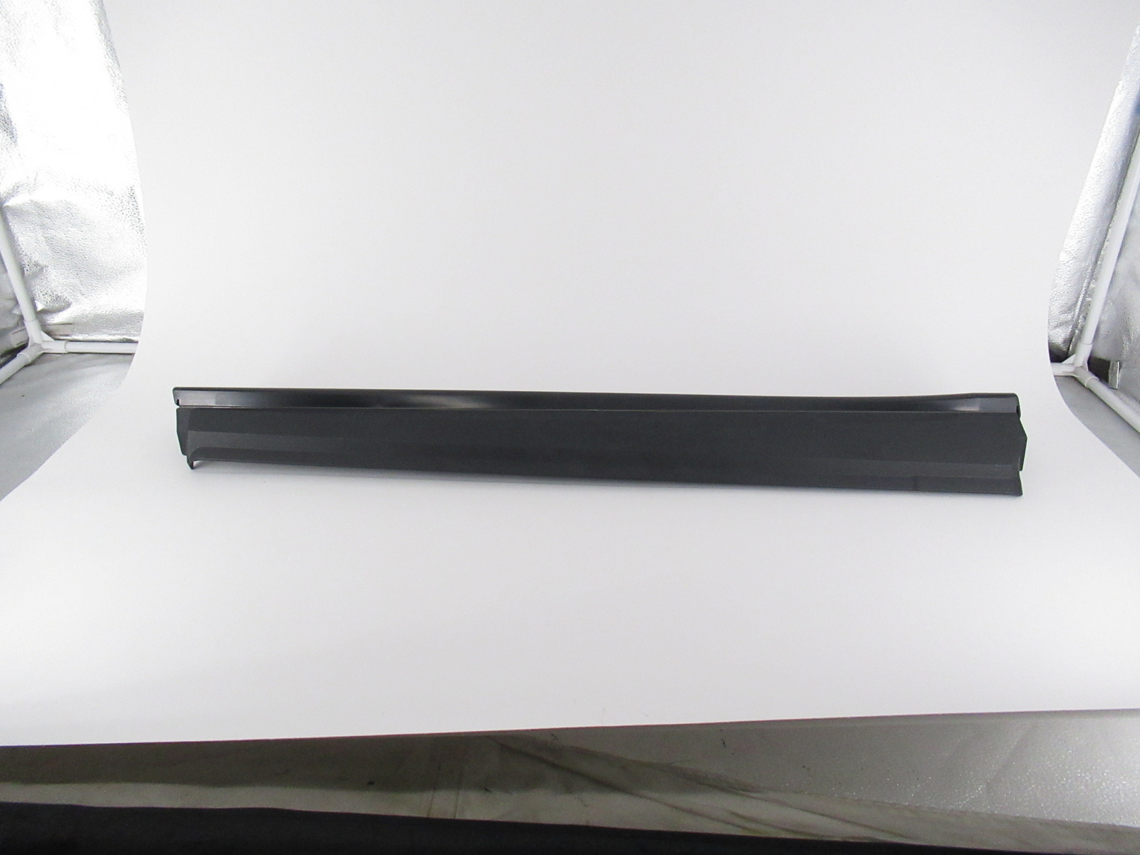 Genuine OEM Toyota 75071-0E905 Passenger RH Front Door Molding 16-19 ...