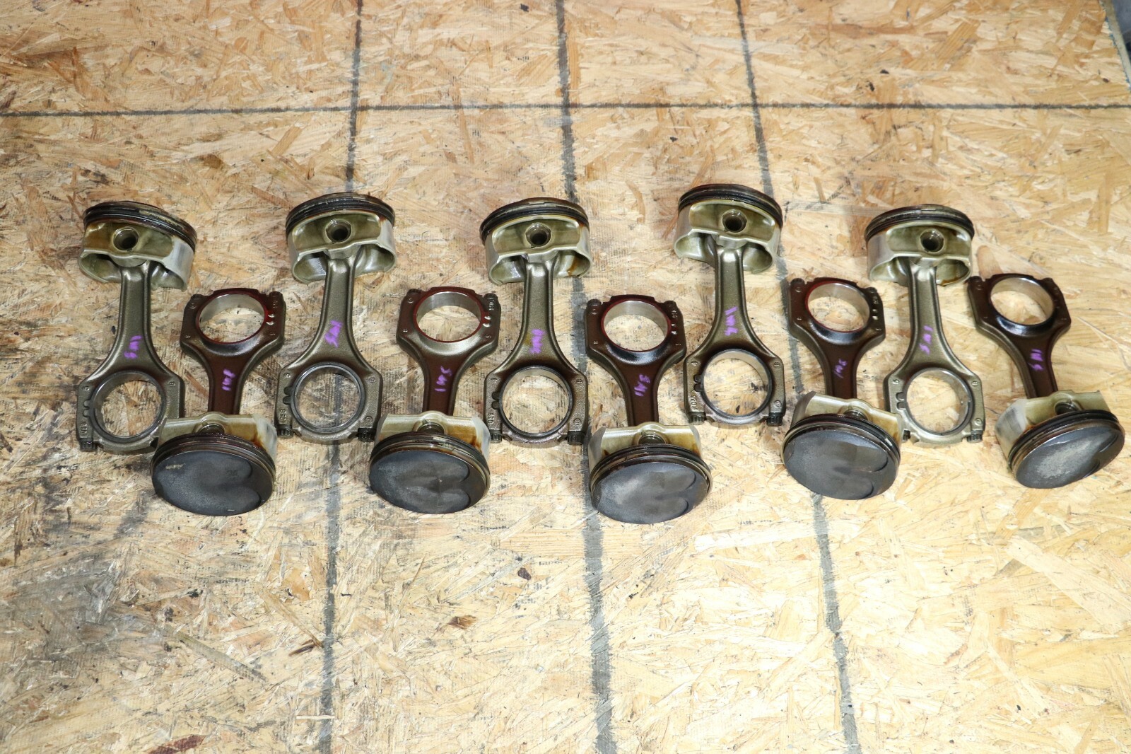 Set of 10 Piston Crankshaft Connecting Rods S85 V10 Engine OEM BMW E60 E63 E64