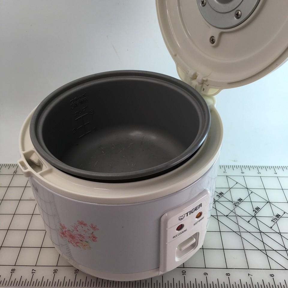 TIGER JNP-0550 3-CUP RICE COOKER AND WARMER - WORKS ***needs steam lid ...