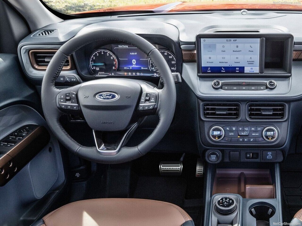 Car Pedals accelerator and brakes in Stainless Steel Ford Maverick 2022 ...