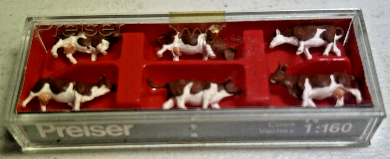 Preiser N Scale Item # 79155 Brown and White Cows Figure Set in Case | eBay