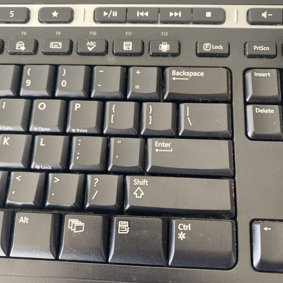 Microsoft Wireless Keyboard 1000 (Model 1356) No Receiver Or Mouse Good ...