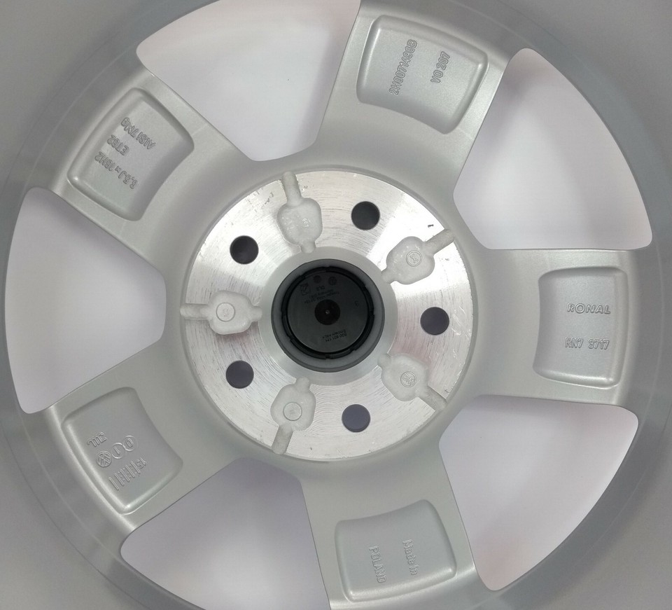 Genuine VW Amarok 16” Alloy Wheels Set of Four 5x120 Corvara 2H0071496B ...