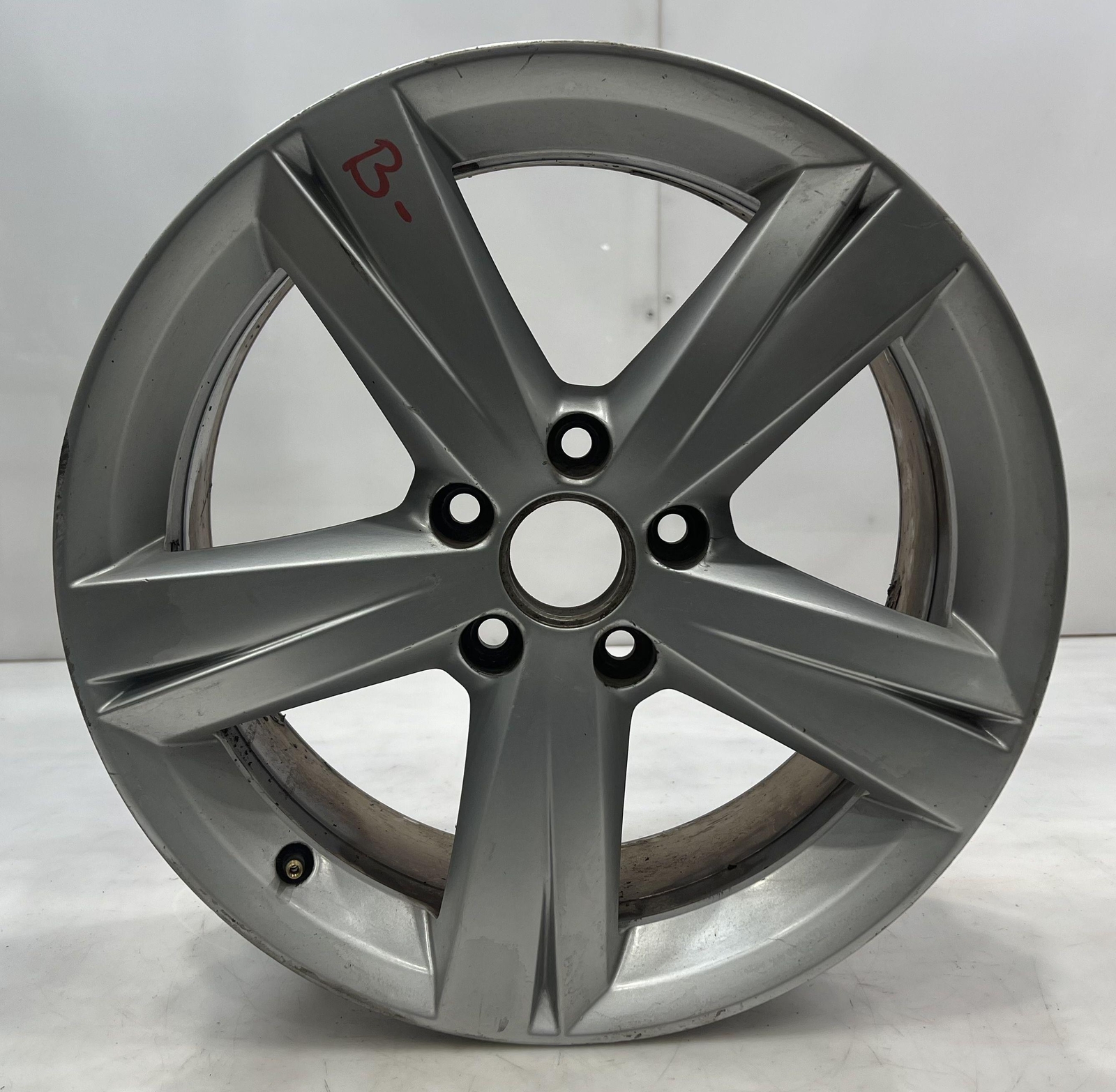 12 - 15 Volkswagen Passat 17x7 Alloy Wheel - 5 Spokes OEM 561601025A | eBay