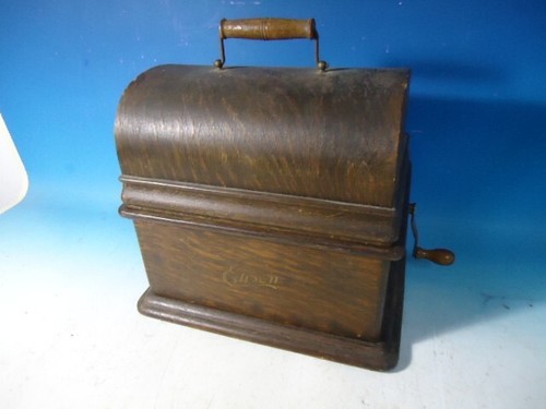 Edison Standard cylinder phonograph, model C reproducer, serial S354762 ...