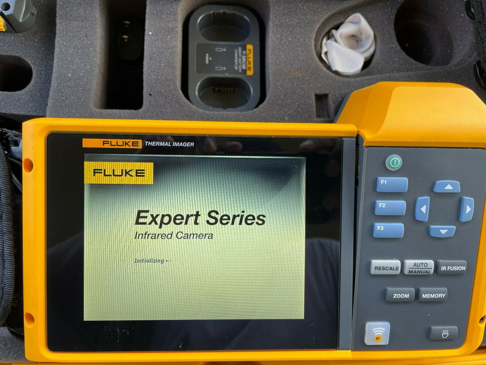 Fluke FLK-TiX560 60Hz 320 x 240 Infrared Thermal Imaging Camera IR ...