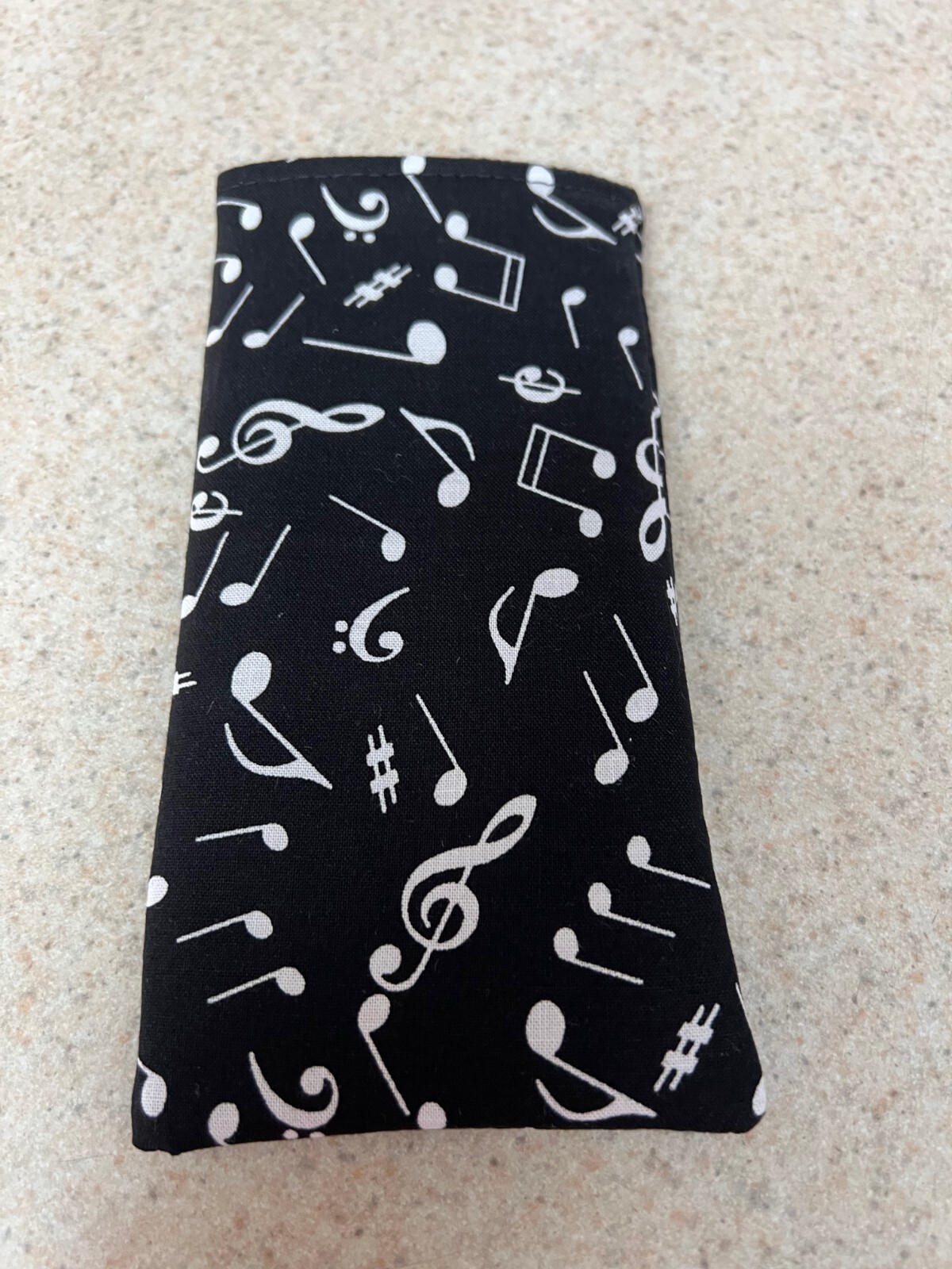 Eyeglass / Sunglass Soft Fabric Case - White Music Notes on Black ...