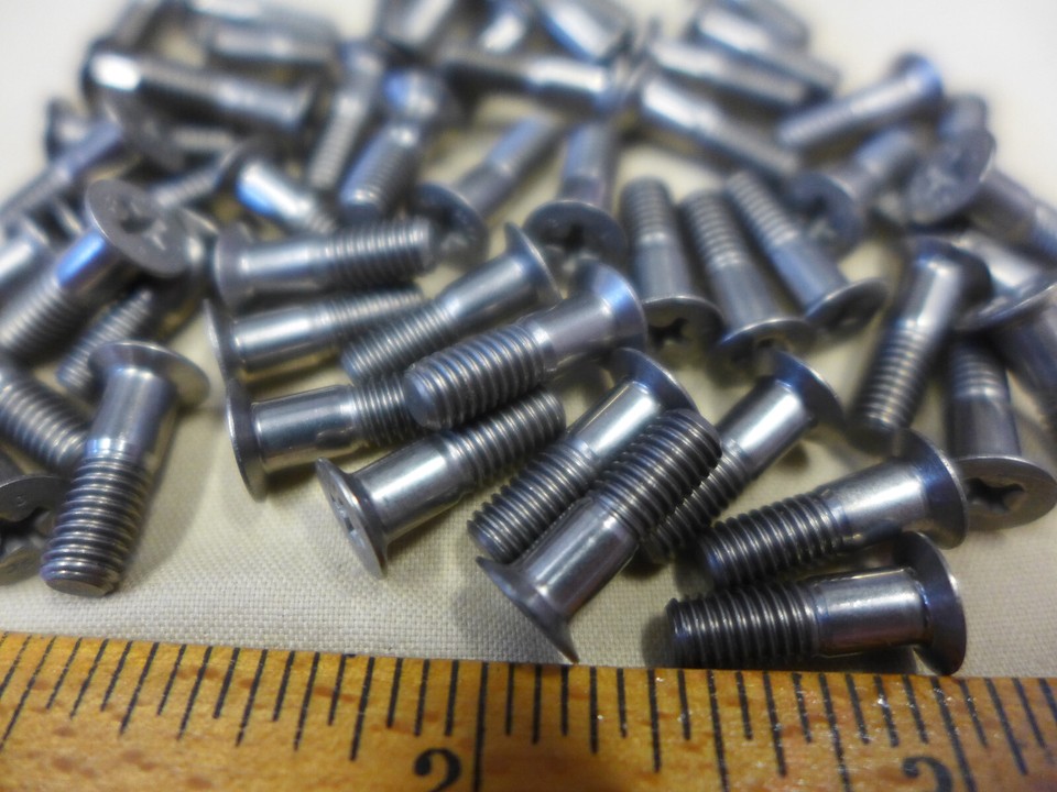 x50 FLAT TITANIUM MACHINE BOLT/SCREW 3/16 x 10-32 x 5/8" Aircraft ...