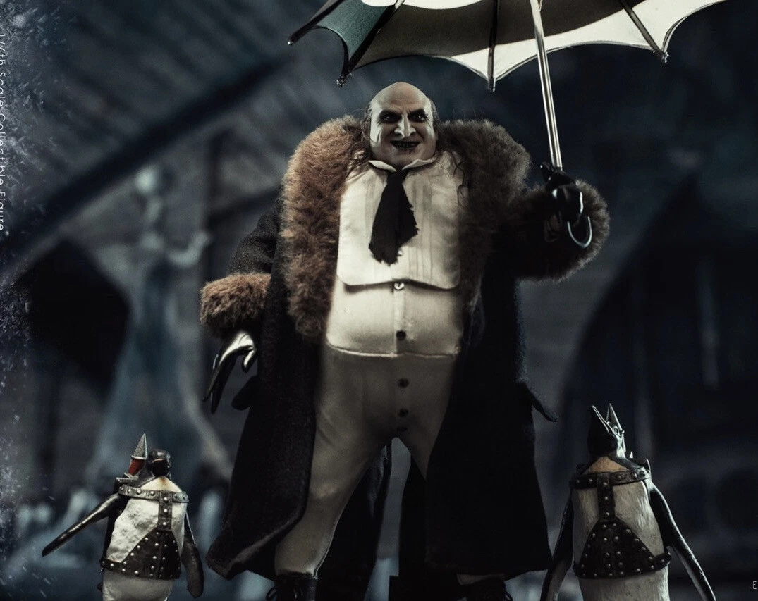 Batman Returns Penguin Hands