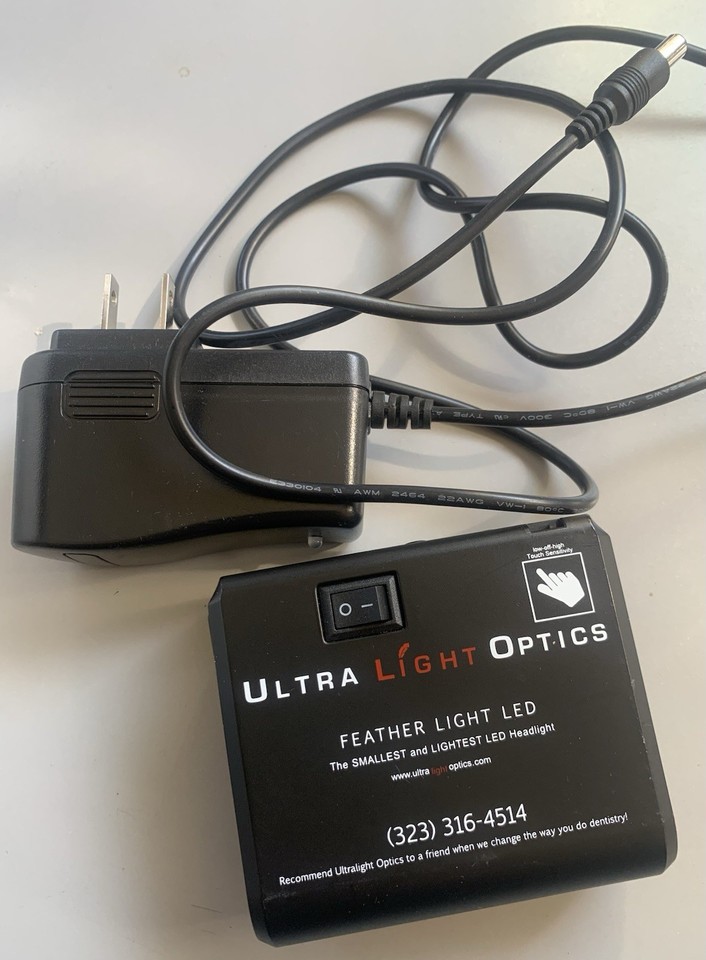 SurgiTel Loupes w/ Ultra LIght Optics, EVC250F Light LED, Oakley Frames ...