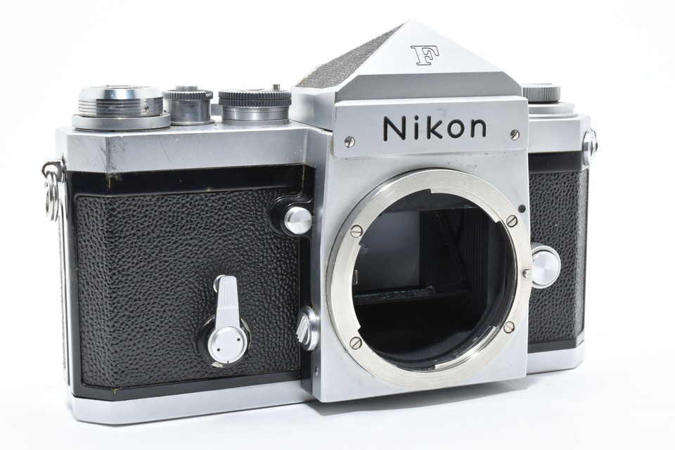 S/N 715xxxx [MINT] Nikon F Eye Level 35mm SLR Film Camera Silver Body ...