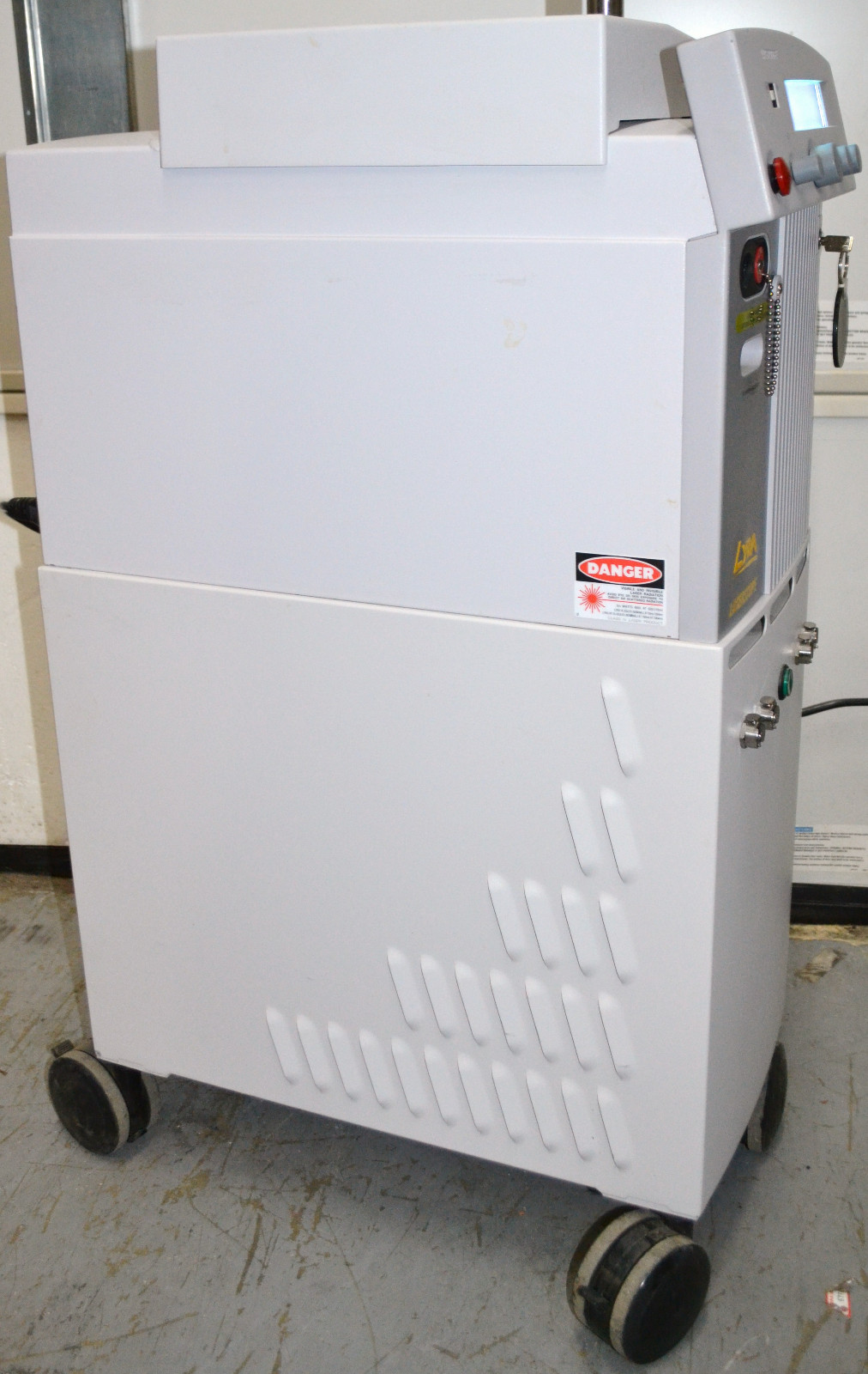 Lyra Laserscope Laser System 1999 and 2003 | eBay