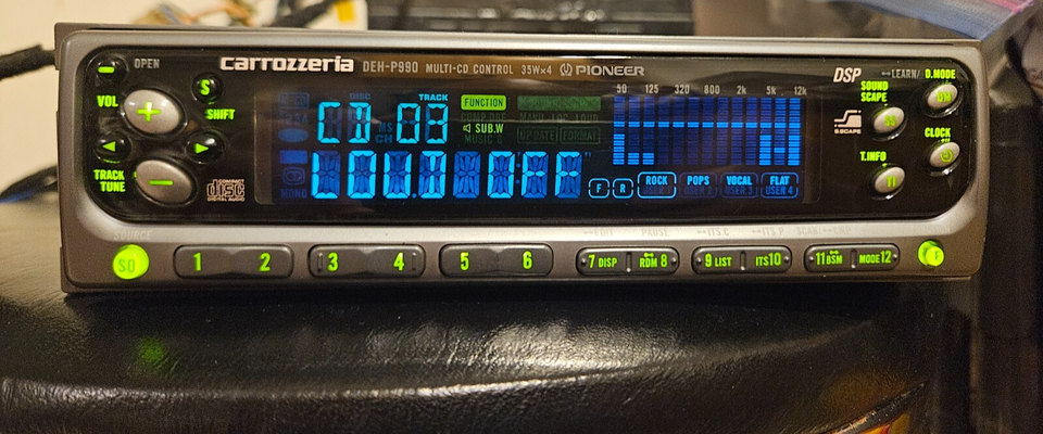 Pioneer Carrozzeria DEH-P990 CD player w Spectrum Analyzer DSP Japanese DEH-P825 | eBay