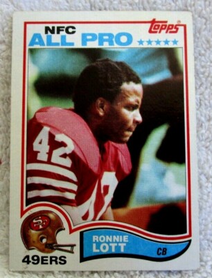 RONNIE LOTT RC 1982 TOPPS SITTING ON BENCH POSE ROOKIE CARD#486!49ERS ...