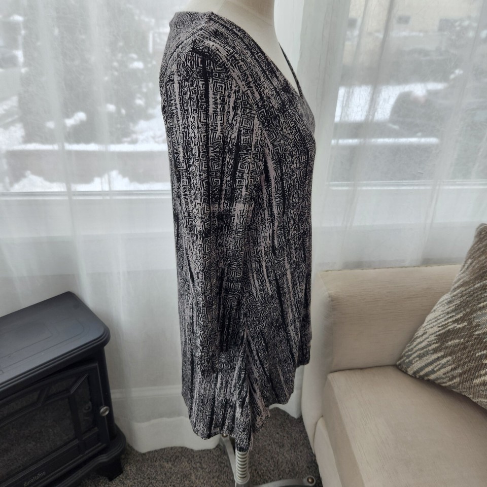 Tianello Steve Barraza S black white Tunic long Sleeves Stretchy Women ...
