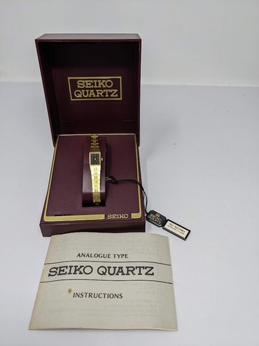 Vintage Seiko Women's Tank Watch Safety Chain New Battery 2E20-5550 ...